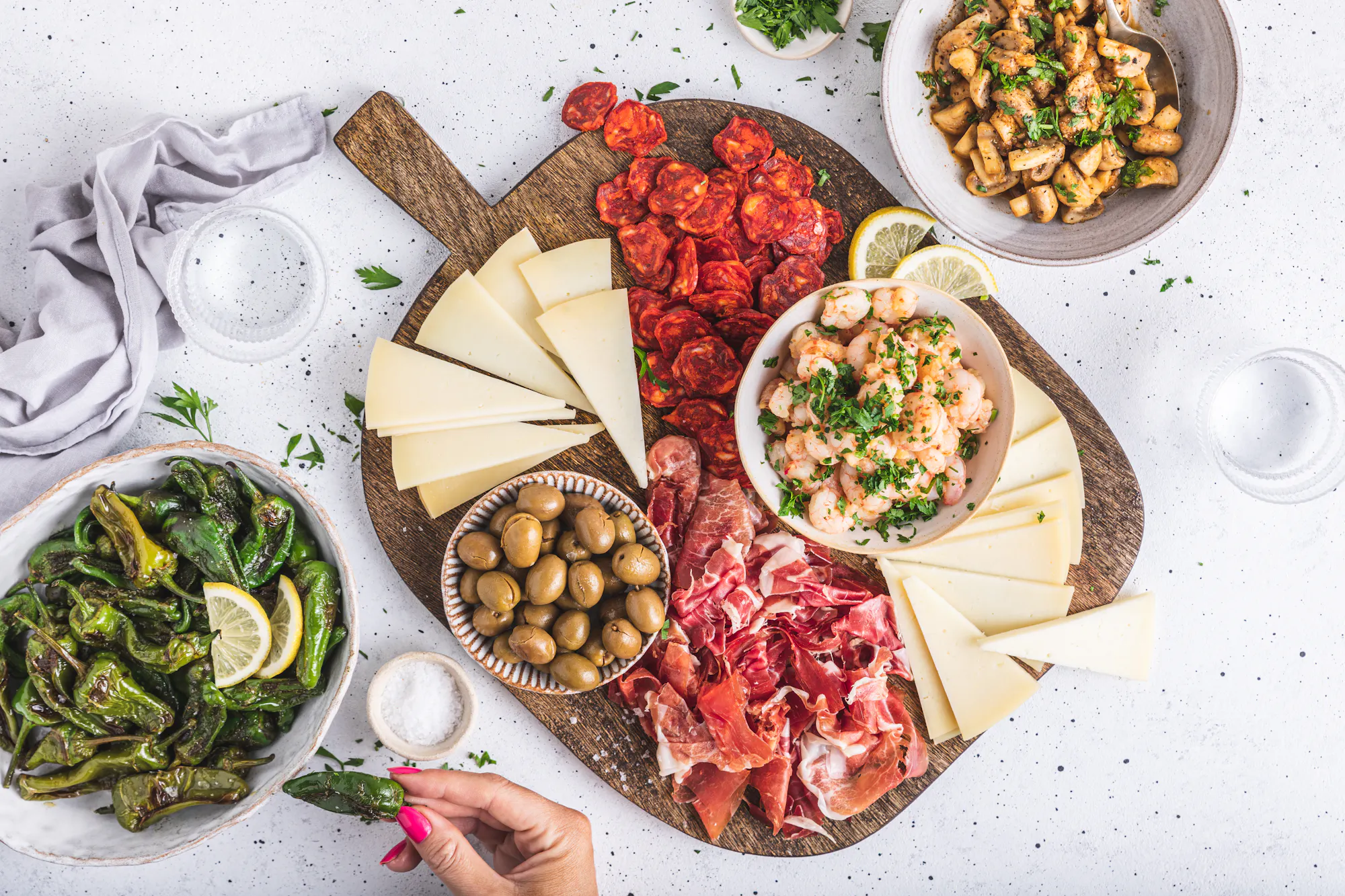Recept: Tapastallrik – Spanskt lågkolhydratrecept – Diet Doctor