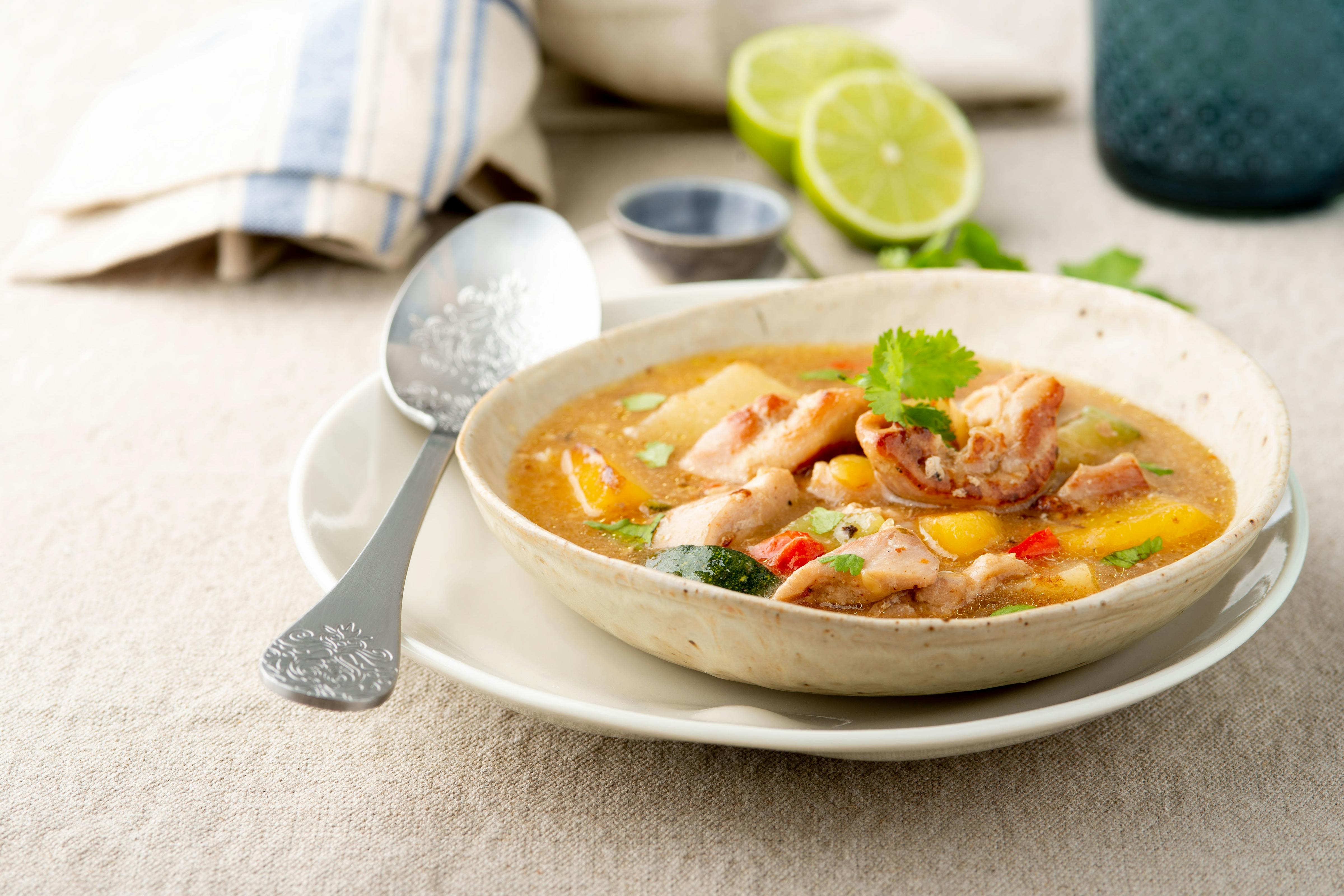 Low-carb chicken sancocho - Latin American Recipe - Diet Doctor