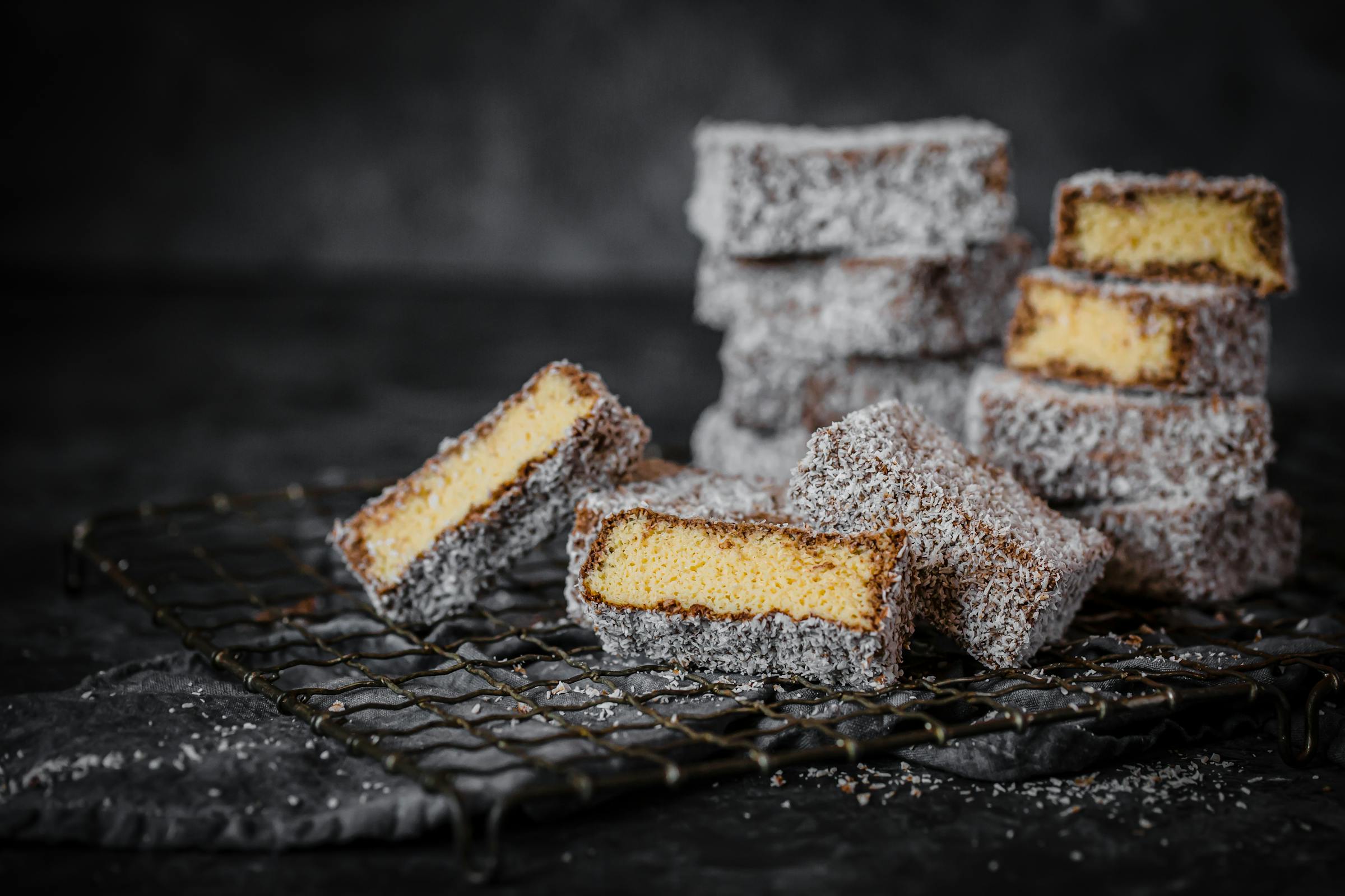 Low Carb Chocolate & Vanilla Lamingtons - Recipe - Diet Doctor