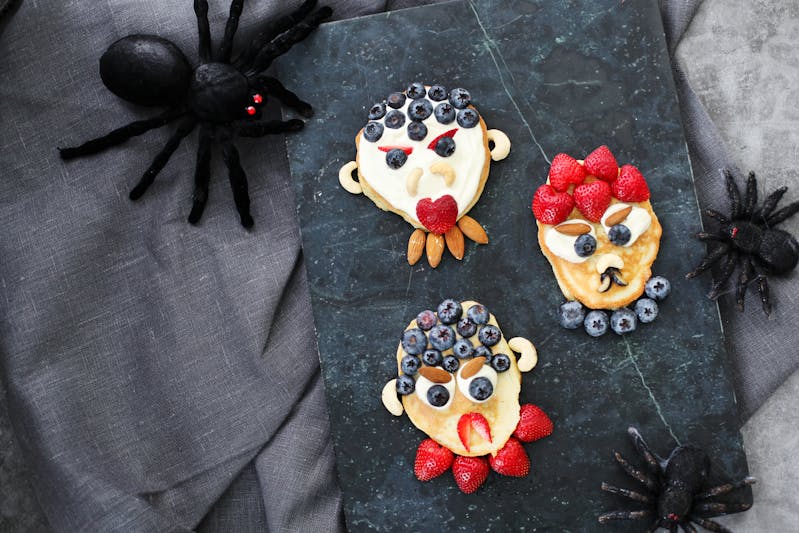 Low Carb Monster Pancakes - Halloween Recipe - Diet Doctor