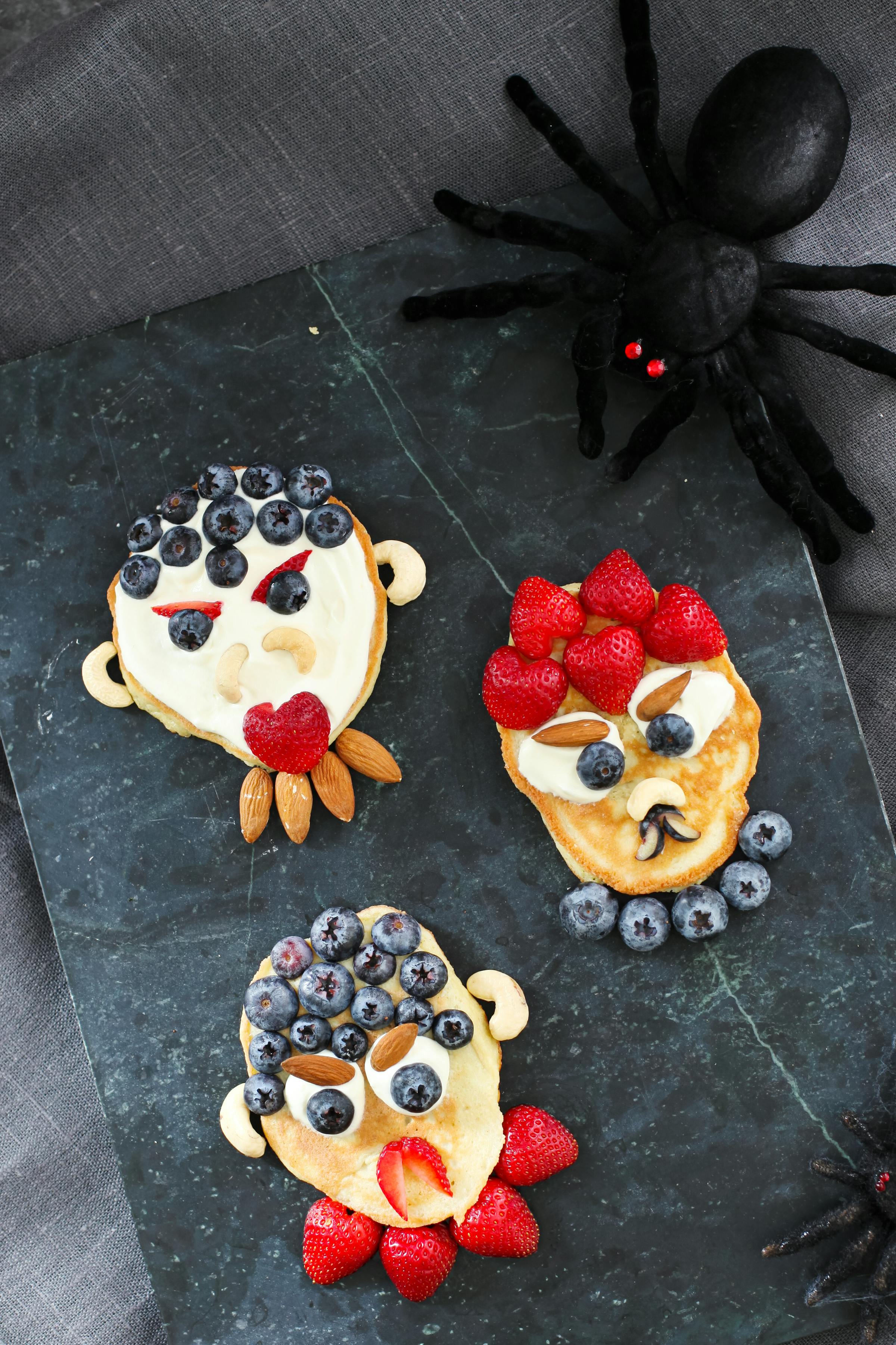 Low-Carb Monster Pancakes - Halloween Recipe - Diet Doctor